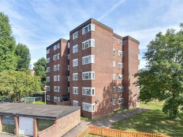 1 Bedroom Flat