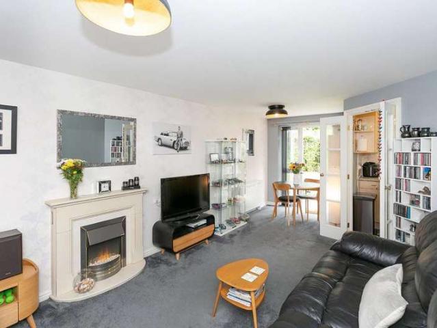 1 Bedroom Flat