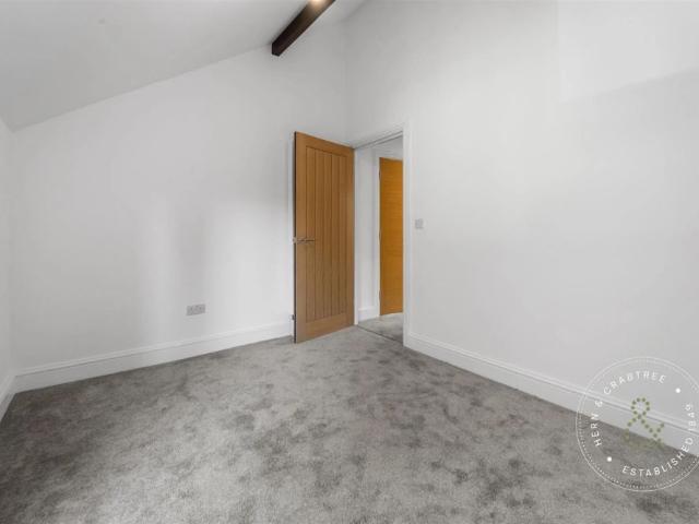 1 Bedroom Flat