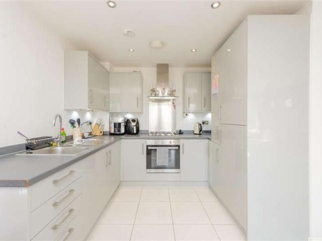 1 Bedroom Flat