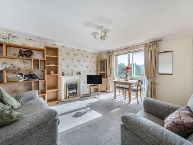 1 Bedroom Flat