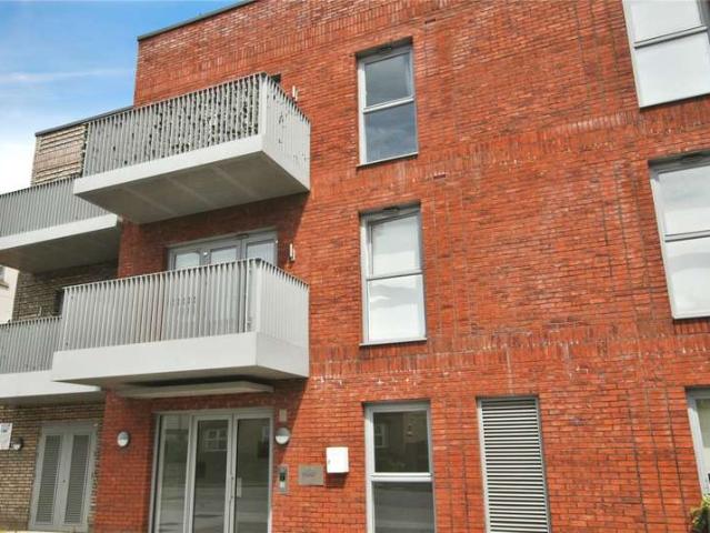 1 Bedroom Flat
