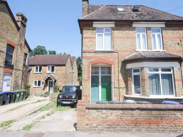 1 Bedroom Flat