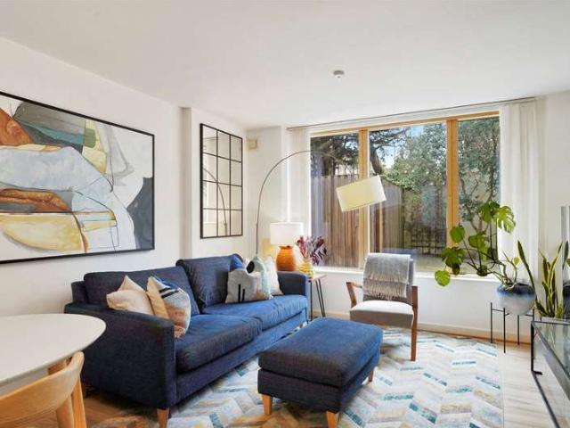 1 Bedroom Flat