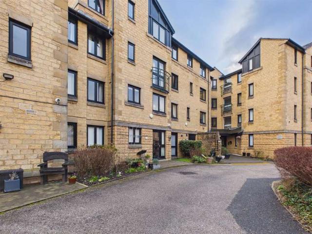 1 Bedroom Flat