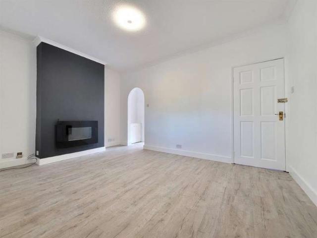 1 Bedroom Flat