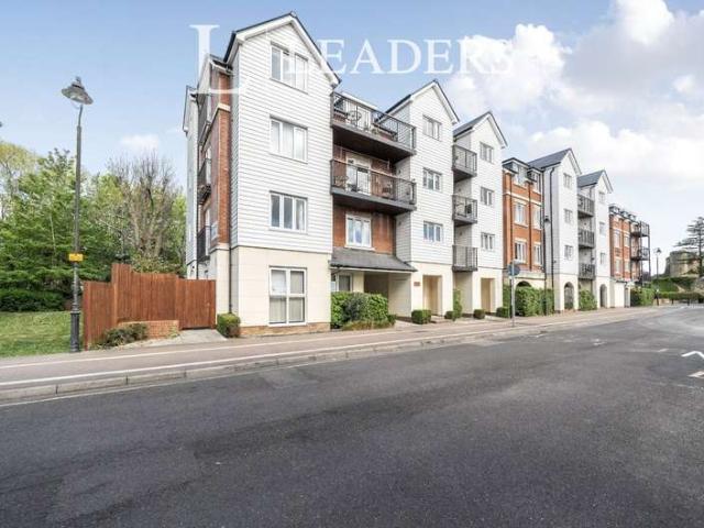 1 Bedroom Flat