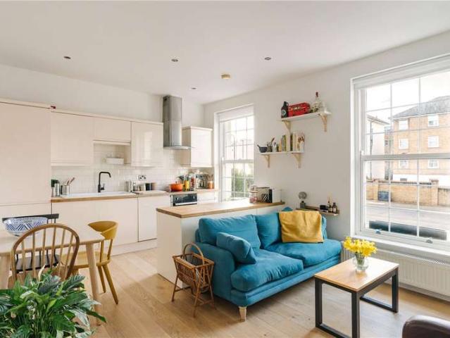 1 Bedroom Flat