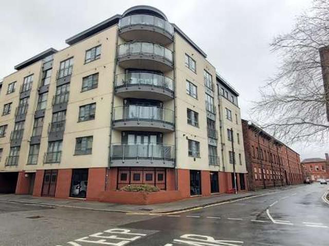 1 Bedroom Flat