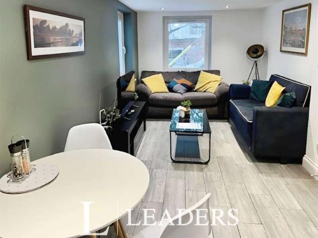 1 Bedroom Flat