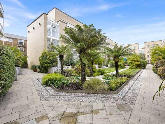 1 Bedroom Flat