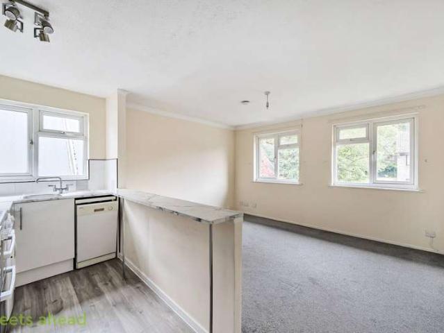1 Bedroom Flat