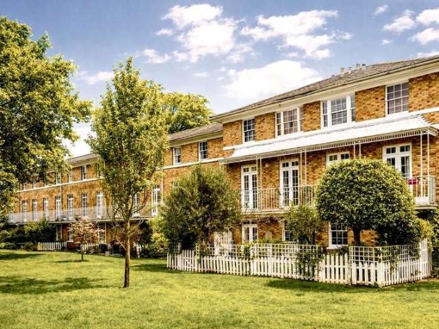 1 Bedroom Flat