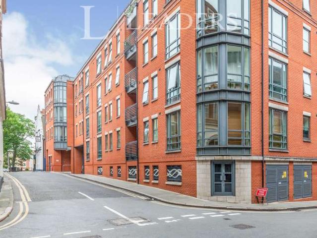 1 Bedroom Flat