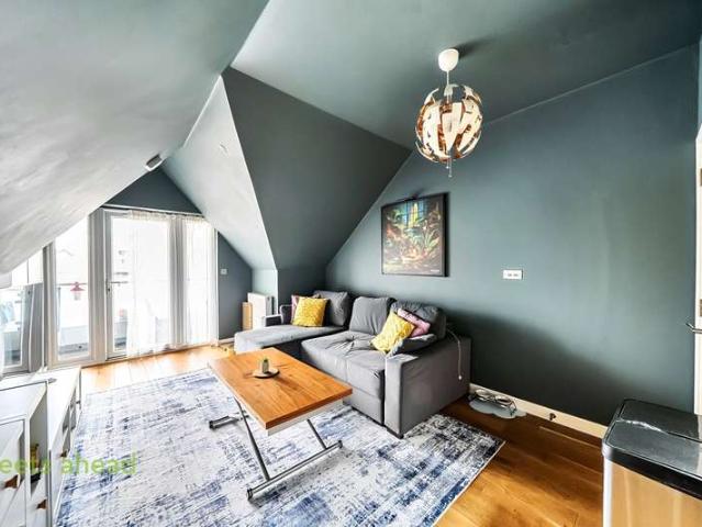 1 Bedroom Flat