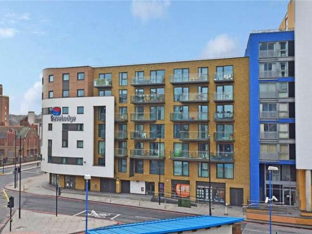 1 Bedroom Flat