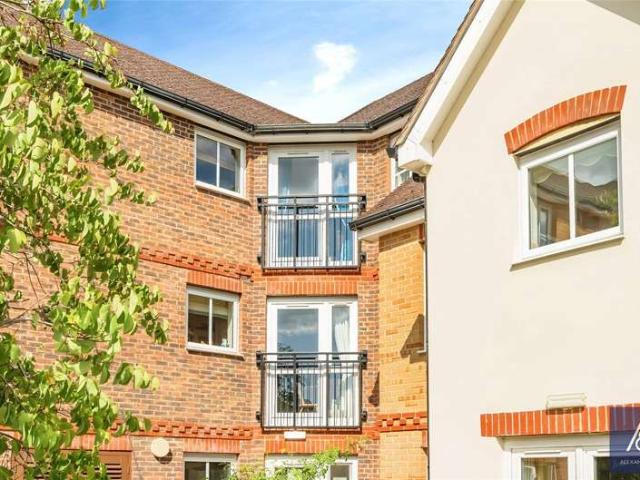 1 Bedroom Flat