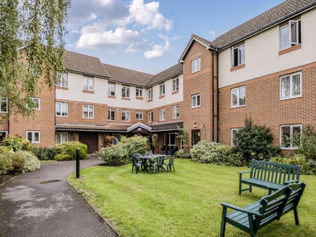 1 Bedroom Flat
