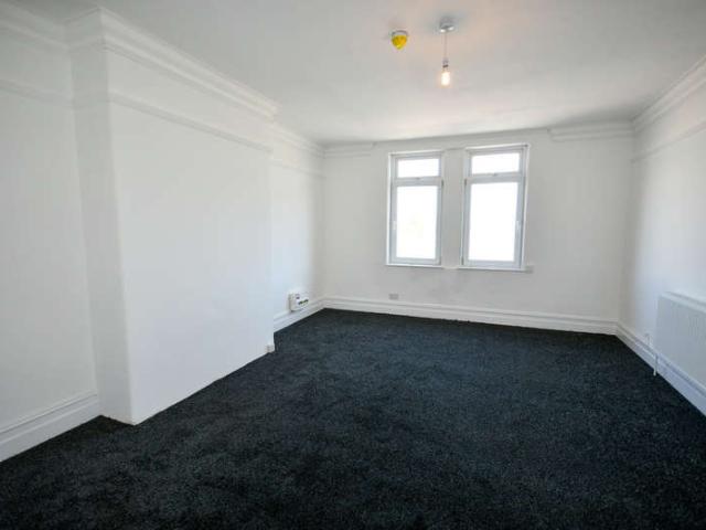 1 Bedroom Flat