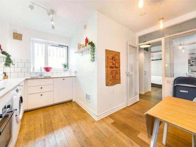 1 Bedroom Flat