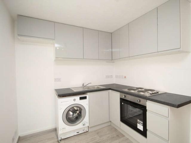 1 Bedroom Flat