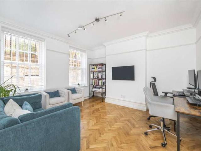 1 Bedroom Flat