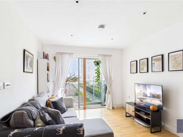 1 Bedroom Flat
