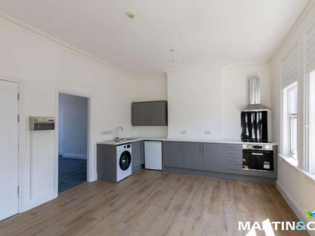 1 Bedroom Flat