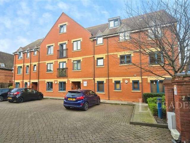 1 Bedroom Flat