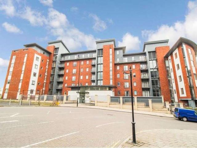 1 Bedroom Flat