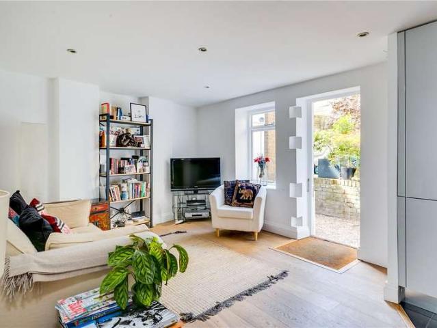 1 Bedroom Flat