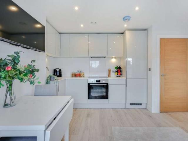 1 Bedroom Flat