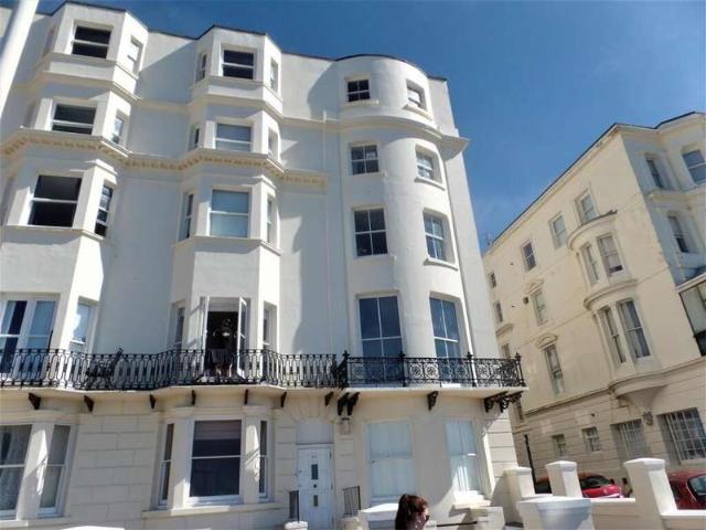 1 Bedroom Flat