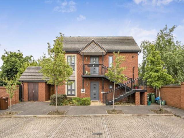 1 Bedroom Flat