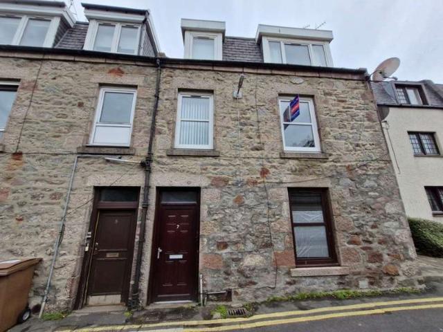 1 Bedroom Flat