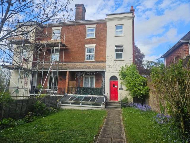 1 Bedroom Flat