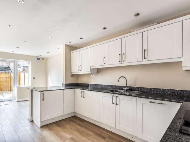 1 Bedroom Flat
