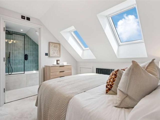 1 Bedroom Flat
