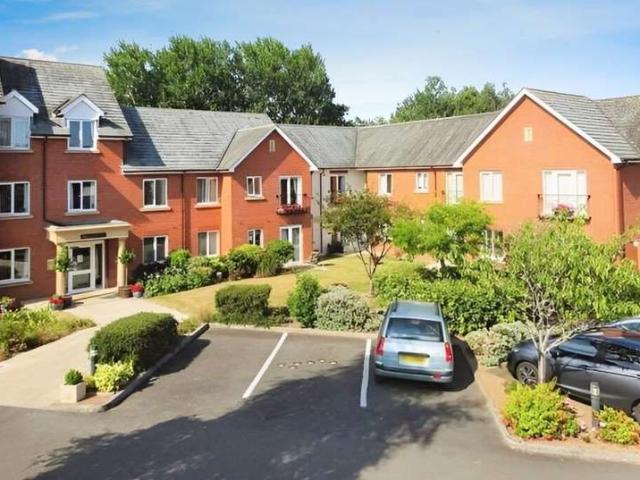 1 Bedroom Flat