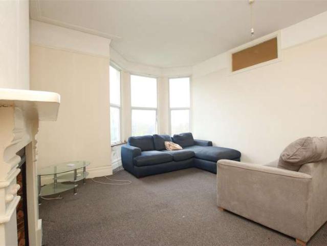 1 Bedroom Flat