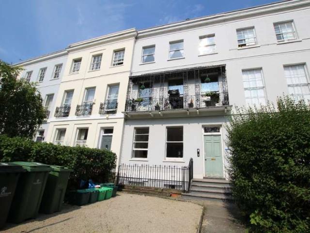 1 Bedroom Flat