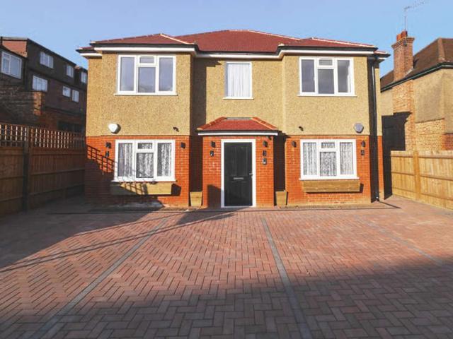 1 Bedroom Flat