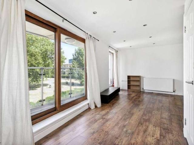 1 Bedroom Flat