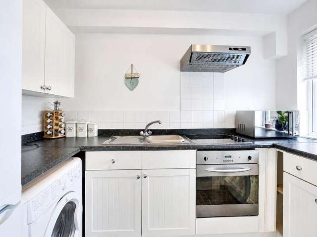 1 Bedroom Flat