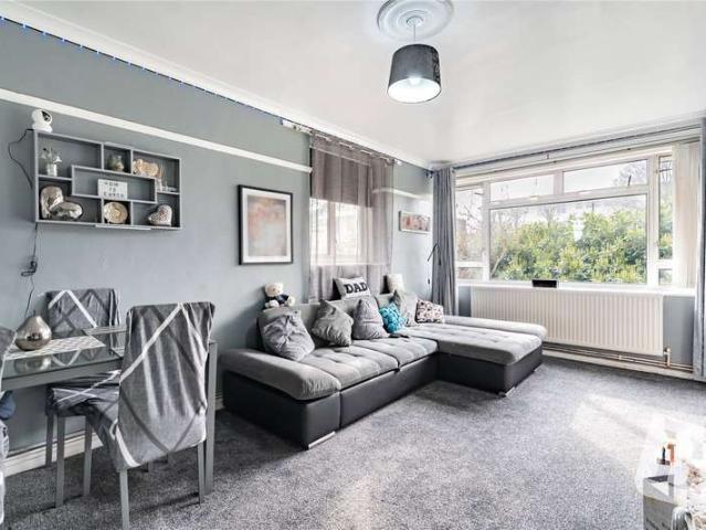 1 Bedroom Flat