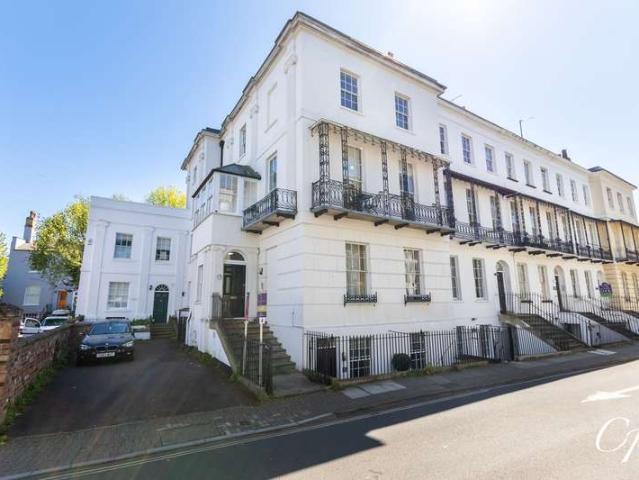 1 Bedroom Flat