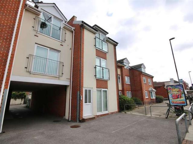 1 Bedroom Flat