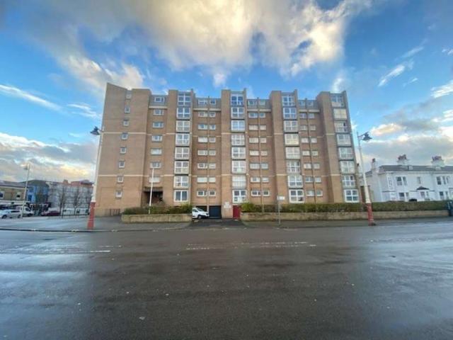 1 Bedroom Flat