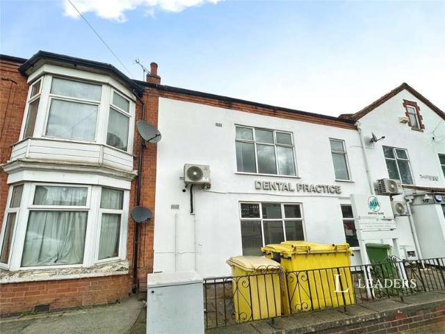 1 Bedroom Flat