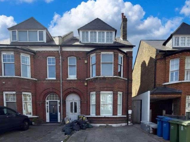 1 Bedroom Flat